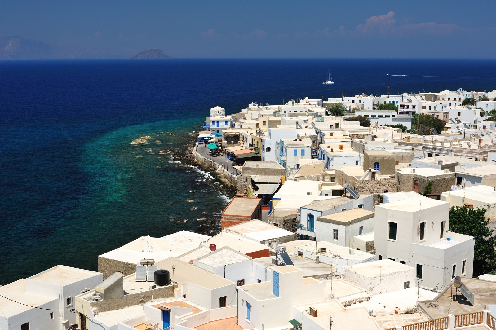Nisyros - Come arrivare, dove dormire e spiagge